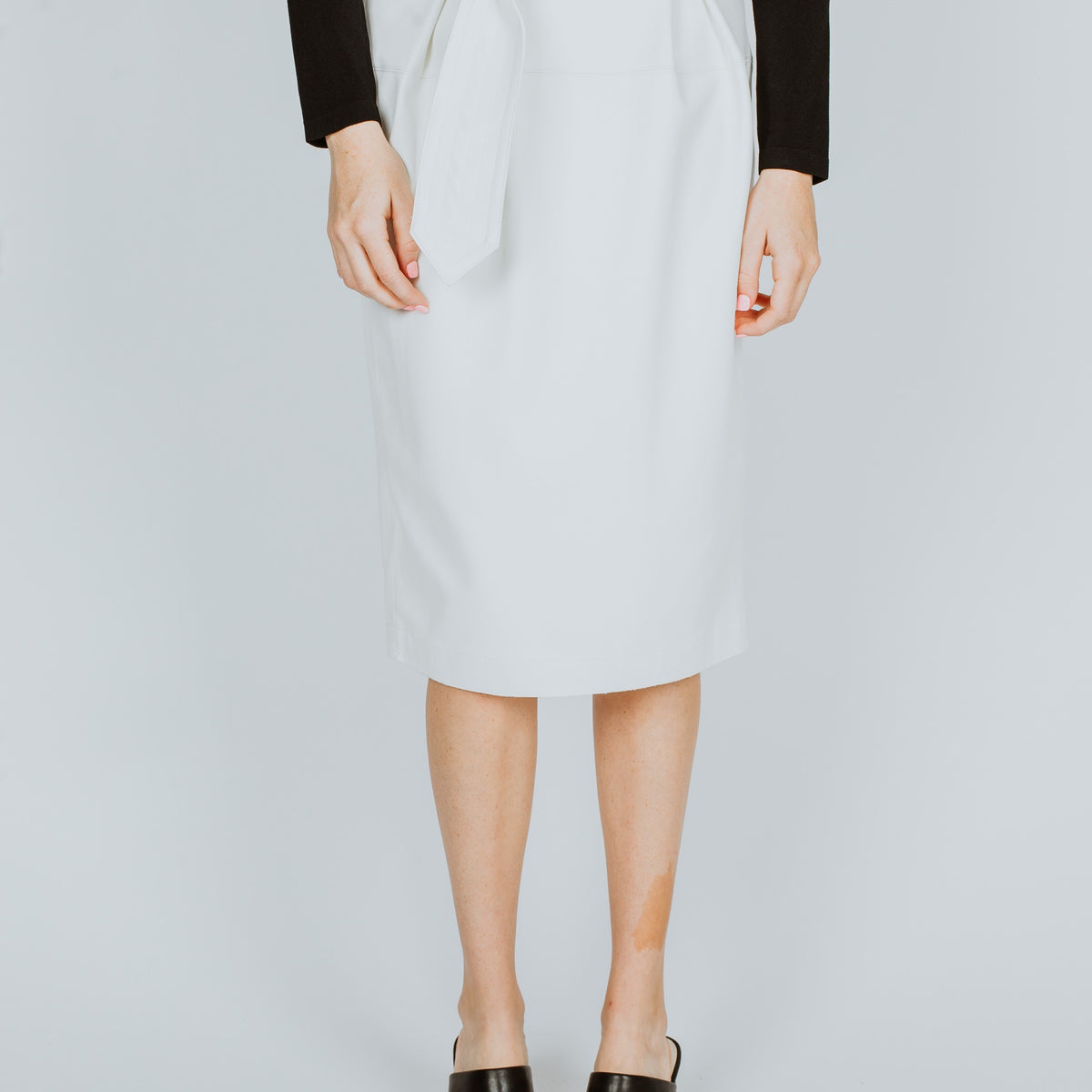 Christy Lynn Paola Skirt Bone – CoatTails