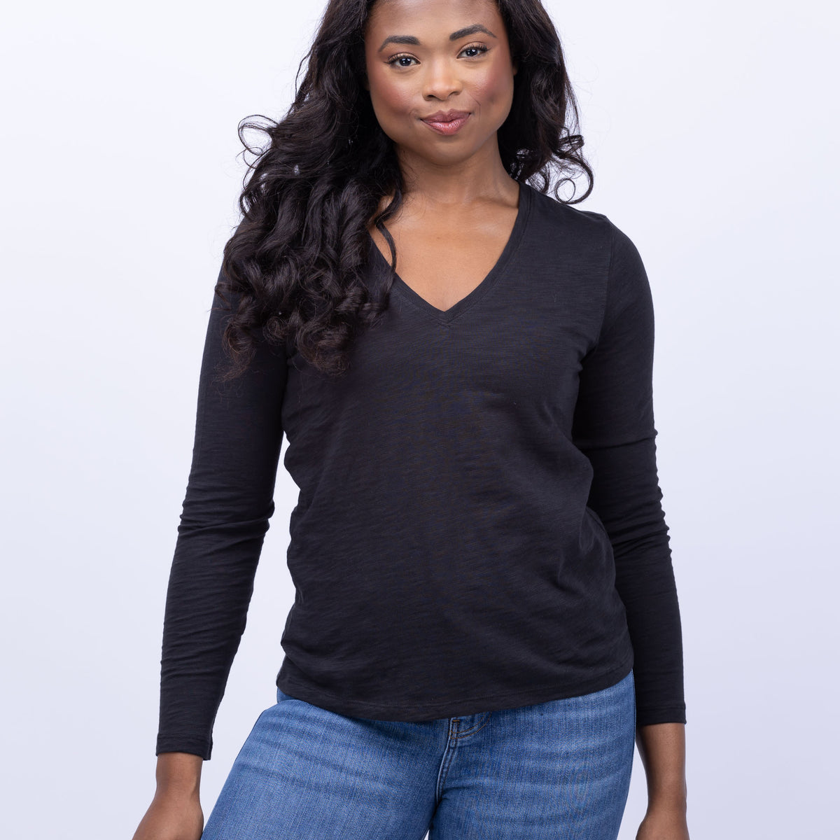 Lilla P Long Sleeve V-Neck in Black – CoatTails