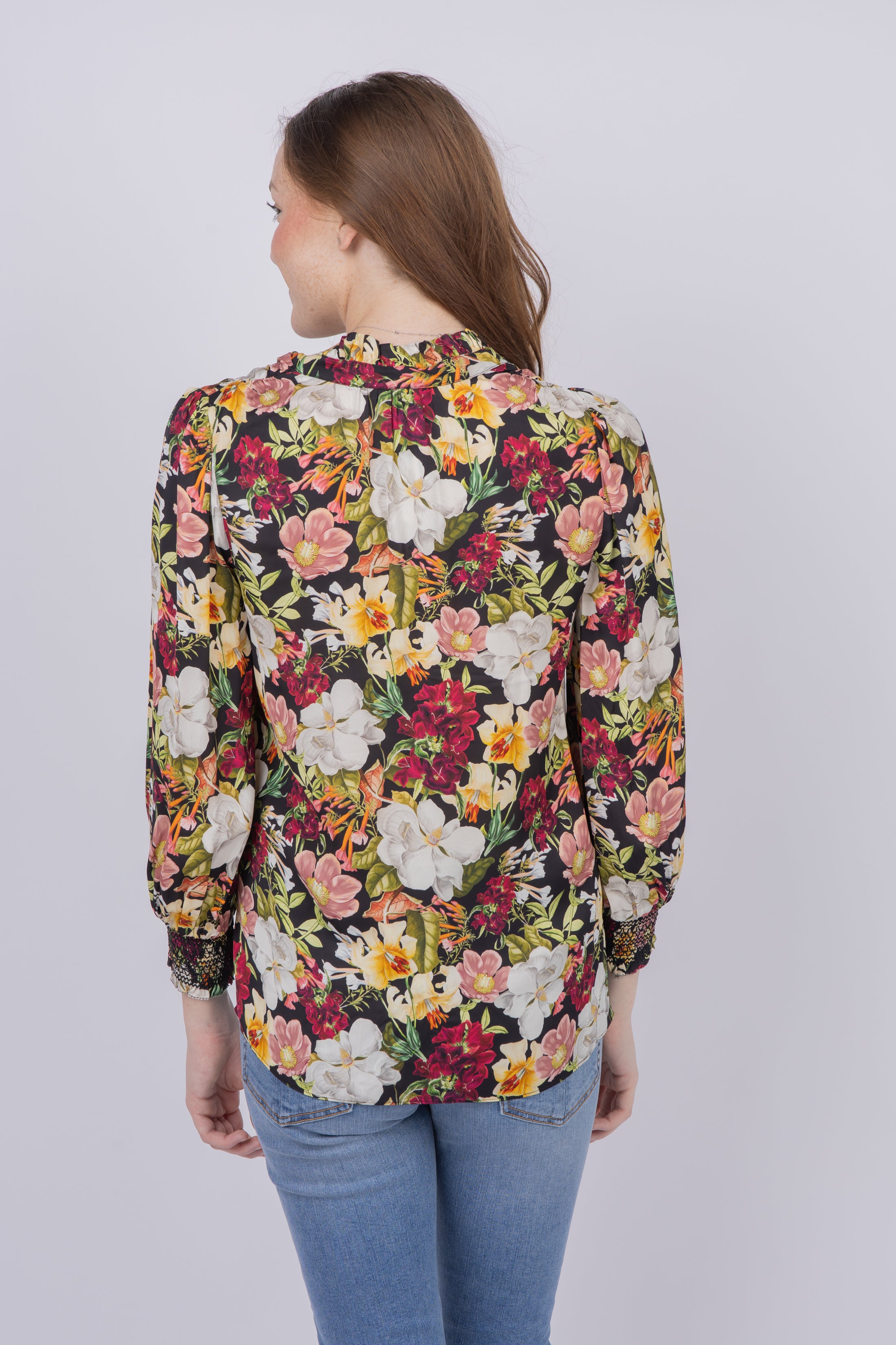 Alice & Olivia Reilly Top in Juniper Floral – CoatTails